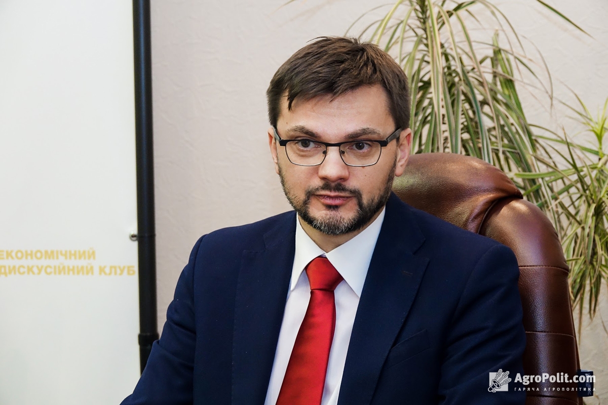 Олексій Дорошенко: Сьогодні українці вибирають не між коробкою еклерів ...